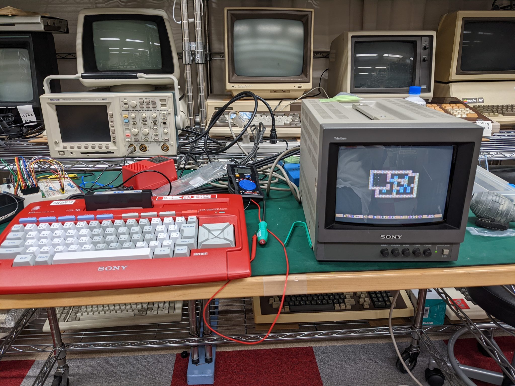 Sony HB-10 MSX repair using a Raspberry Pi Pico-powered breadboard ...