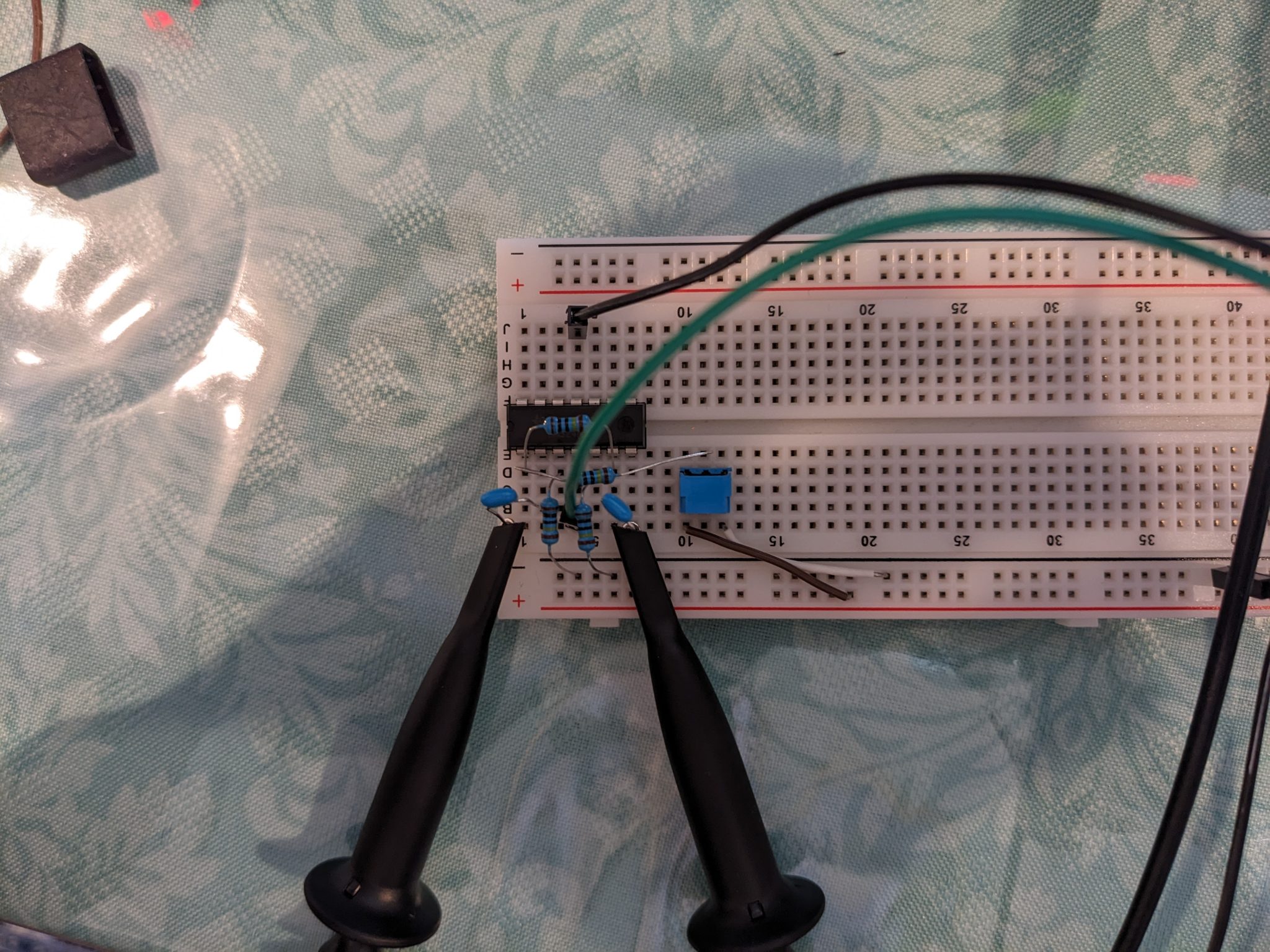 Implementing “Tennis for Two” using op amps – The Qiqitori Blogs